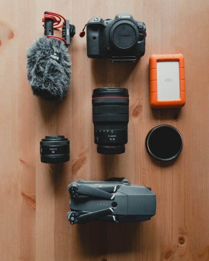 How to Build Your Film Crew: A Beginner Filmmaker's Guide